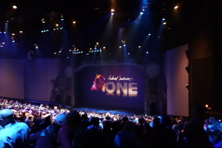 Michael Jackson ONE by Cirque du Soleil: Reviews & Showtimes