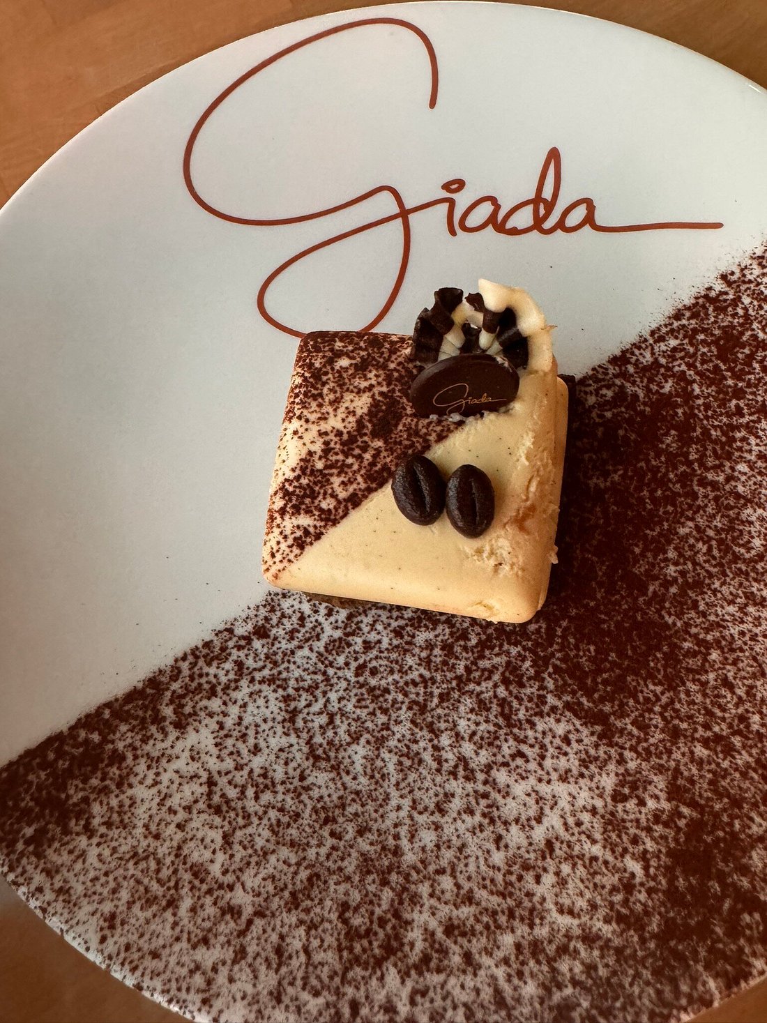 Giada Vegas: Maps, Menus, Prices & Reviews