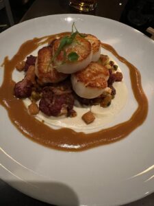 CATCH: Maps, Menus, Prices & Reviews